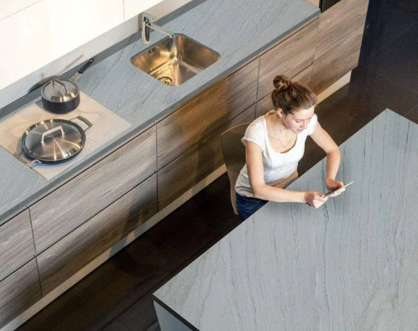 Kitchen Sete Mares Quartzite Slab