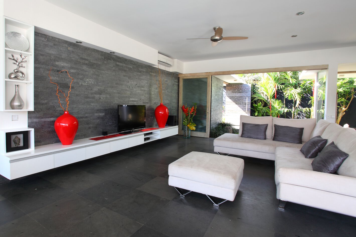 SILVER QUARTZITE, STRIP - Hawaii Stone